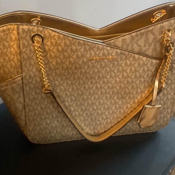 Michael Kors Collection | Bags | Michael Kors Beige Purse Excellent ...